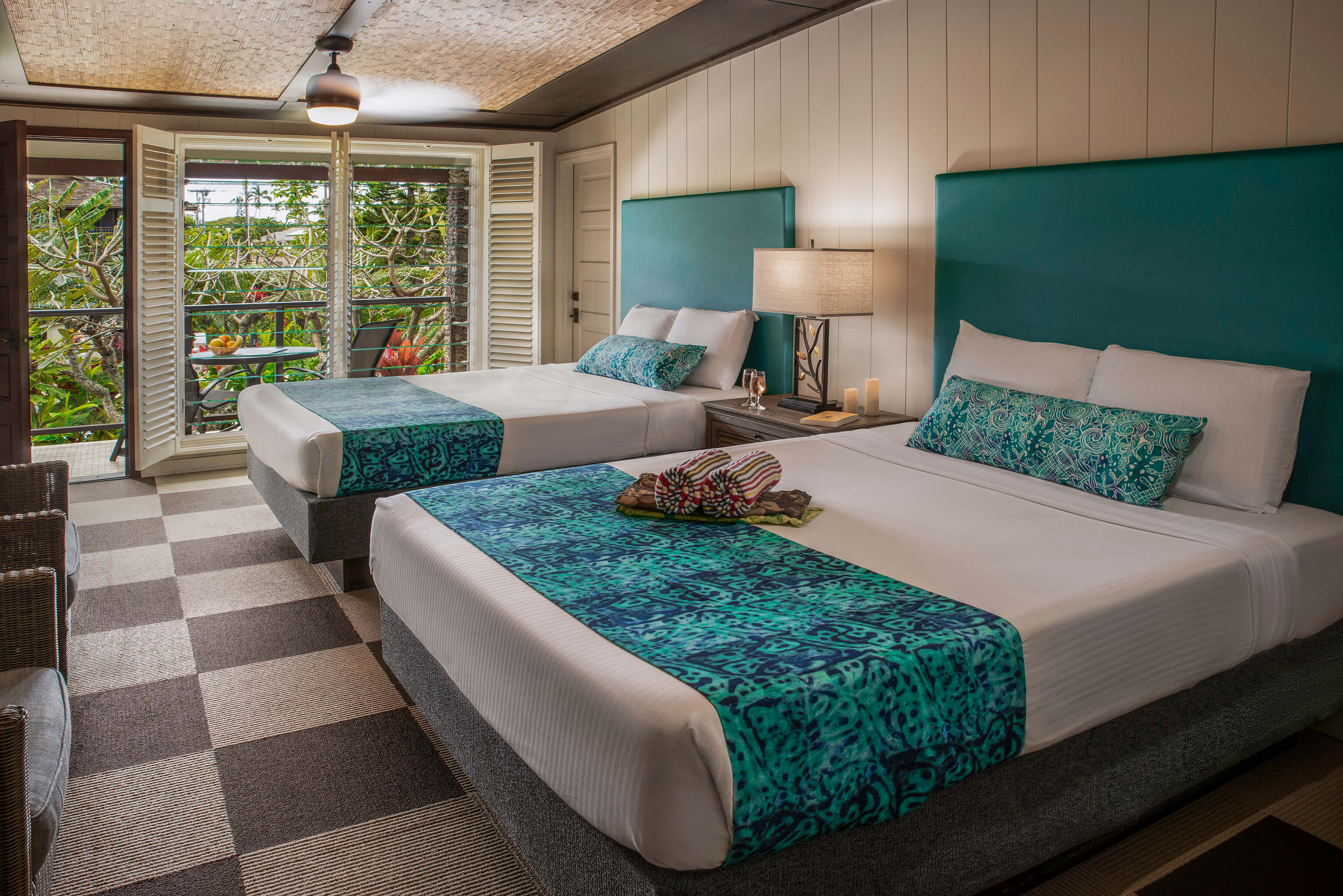 Mauian's Pool View Hotel Room – The Mauian on Napili Bay